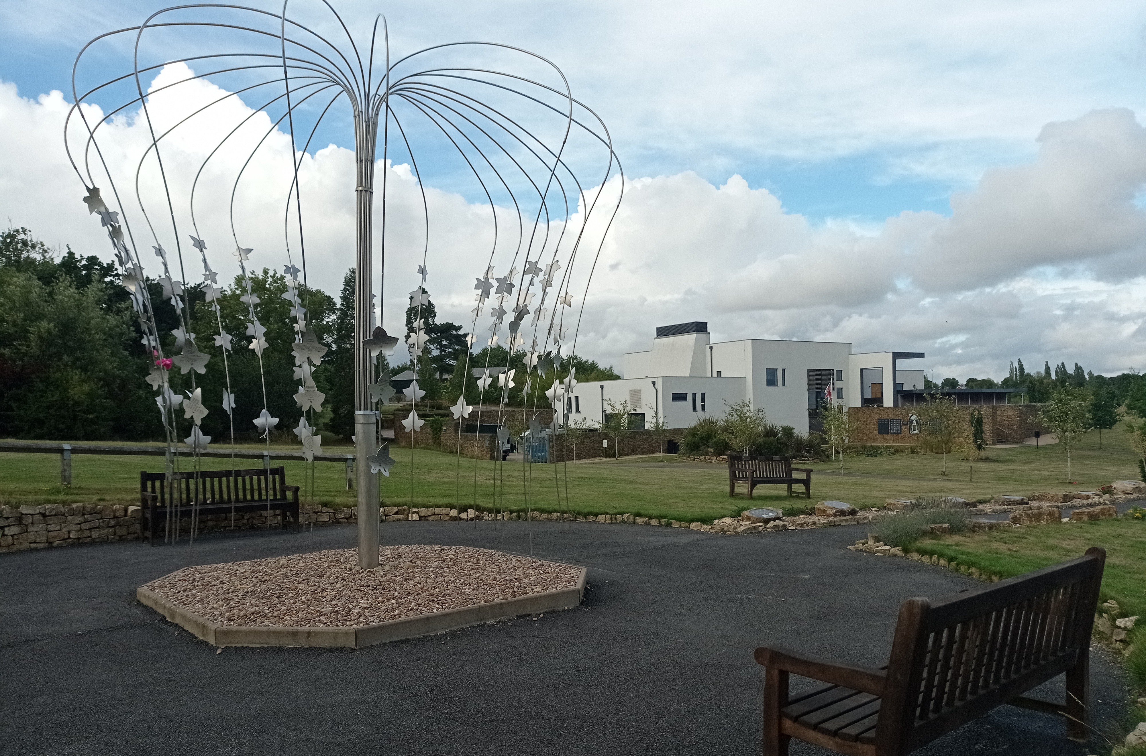 Memorials - Rainsbrook Cemetery and Crematorium - Rugby Borough Council